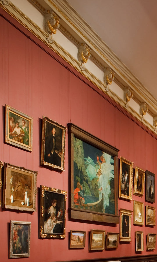 How to Hang Art for Salon Style Exhibitions – Gallery System Art Displays